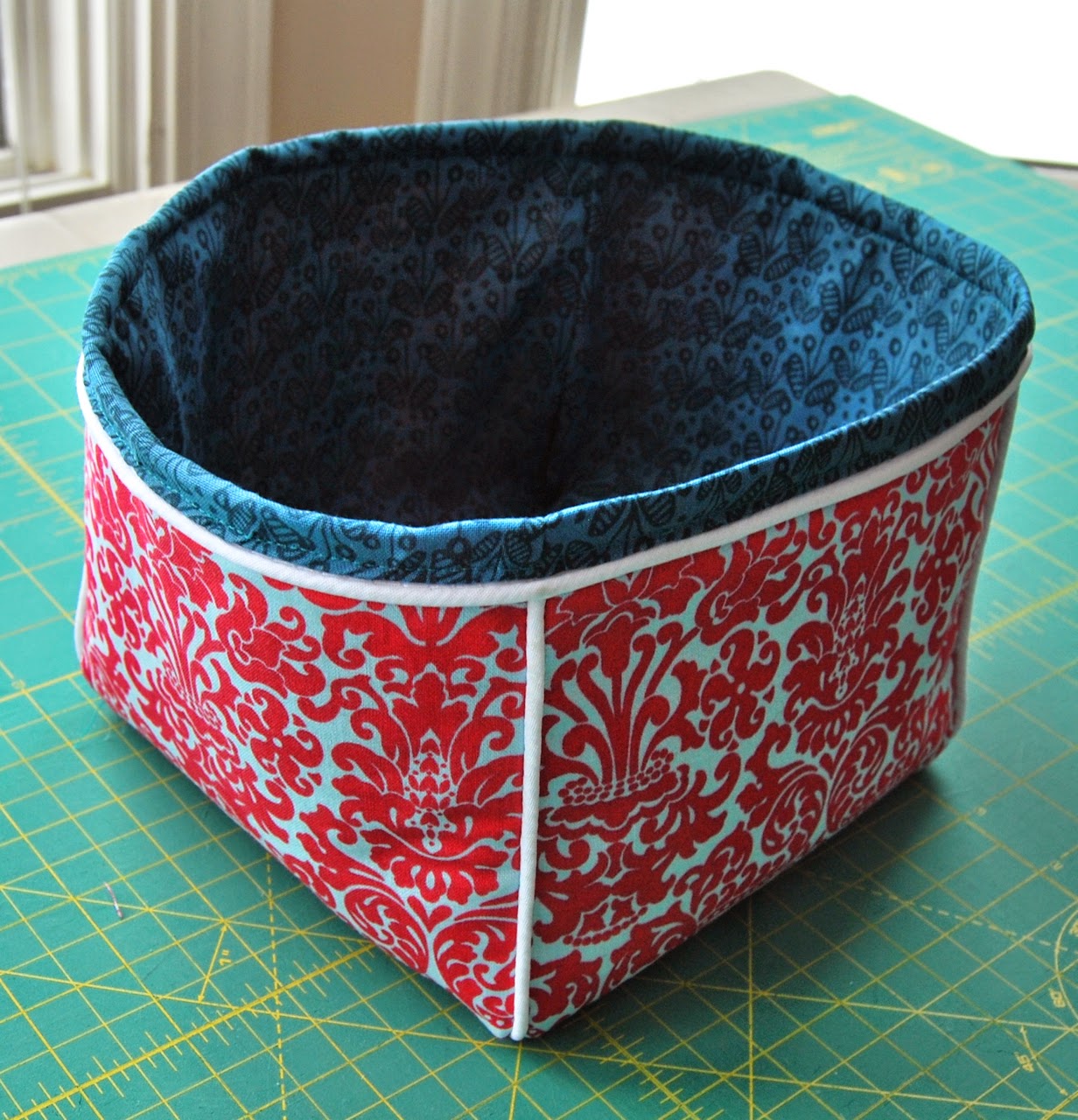 Roonie Ranching: Boxy Fabric Basket -- Sewing Tutorial