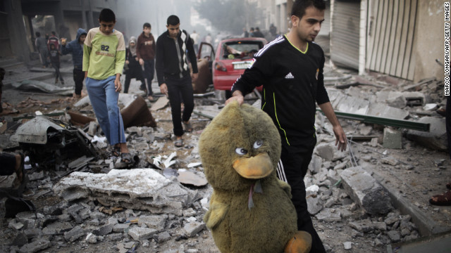 Here come the staged Gaza doll photos! ~ Elder Of Ziyon - Israel News