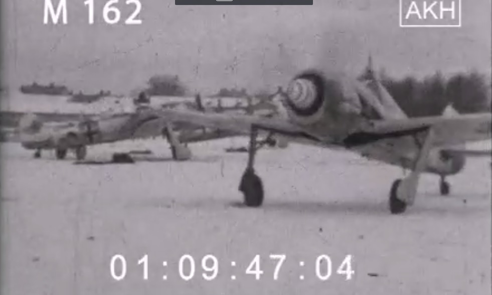 FalkeEins - the Luftwaffe blog: Fw 190s of JG 54 Kommodore Trautloft ...