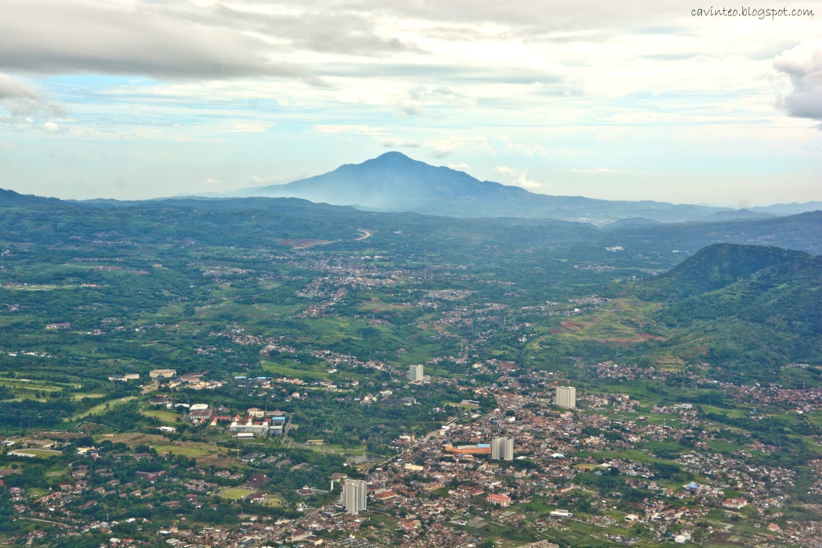 Entree Kibbles: The Eyes In The Sky above Bandung City @ Indonesia