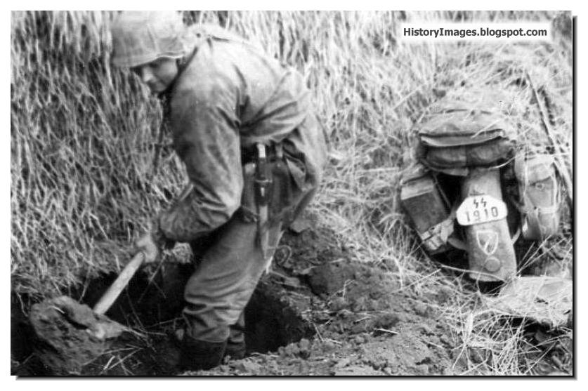 HISTORY IN IMAGES: Pictures Of War, History , WW2: Waffen SS In Action ...