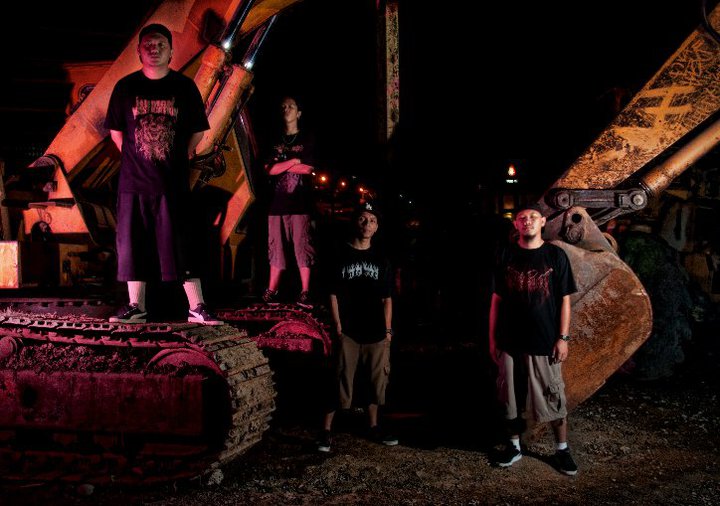 Tripalium Zine: Tripalium 4: The Putrefied Issue. HUMAN MASTICATION