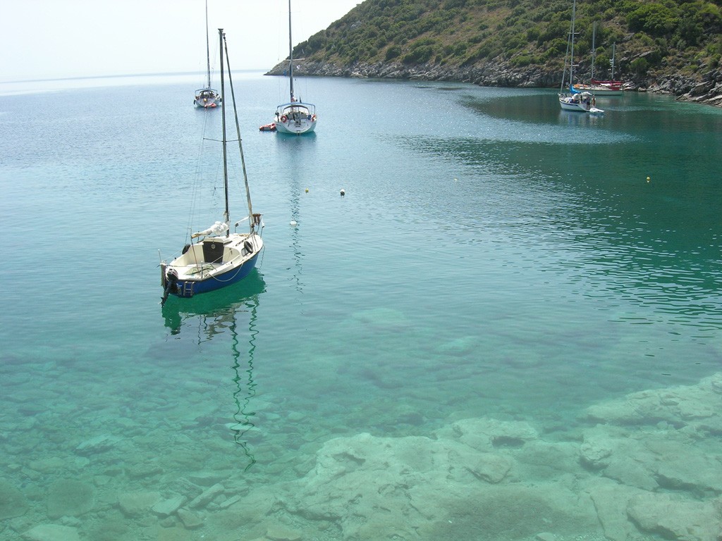 Donkey and the Carrot: ART BOUTIQUE HOTELS! PERANTZADA 1811 ITHAKA ...