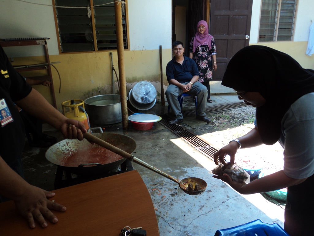 Kelab Keluarga dan Kakitangan PUSPEN Muar: 2011