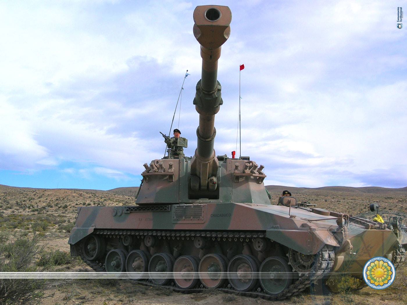 Vehículo de Combate de Artillería TAM VCA Palmaria del Ejercito ...