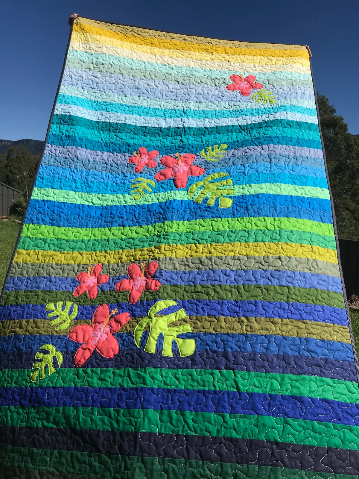 Tropical Sunset Quilt - An Aussie Hero Quilt - Samelia's Mum