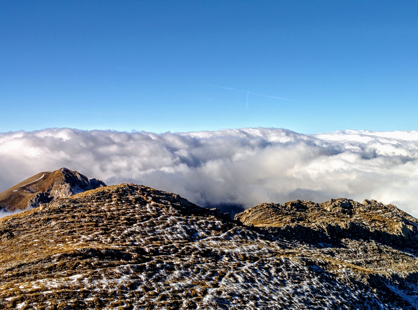 Avventure di Montagna e...: Monte Priora dal Santuario della Madonna ...