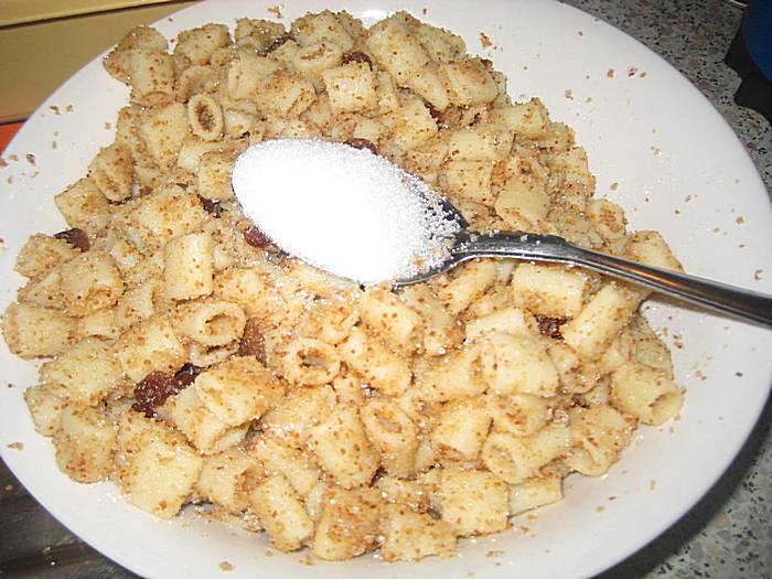 Tatjana Dimitrijevic & Ladies Community: Recept: Makarone [testo ...