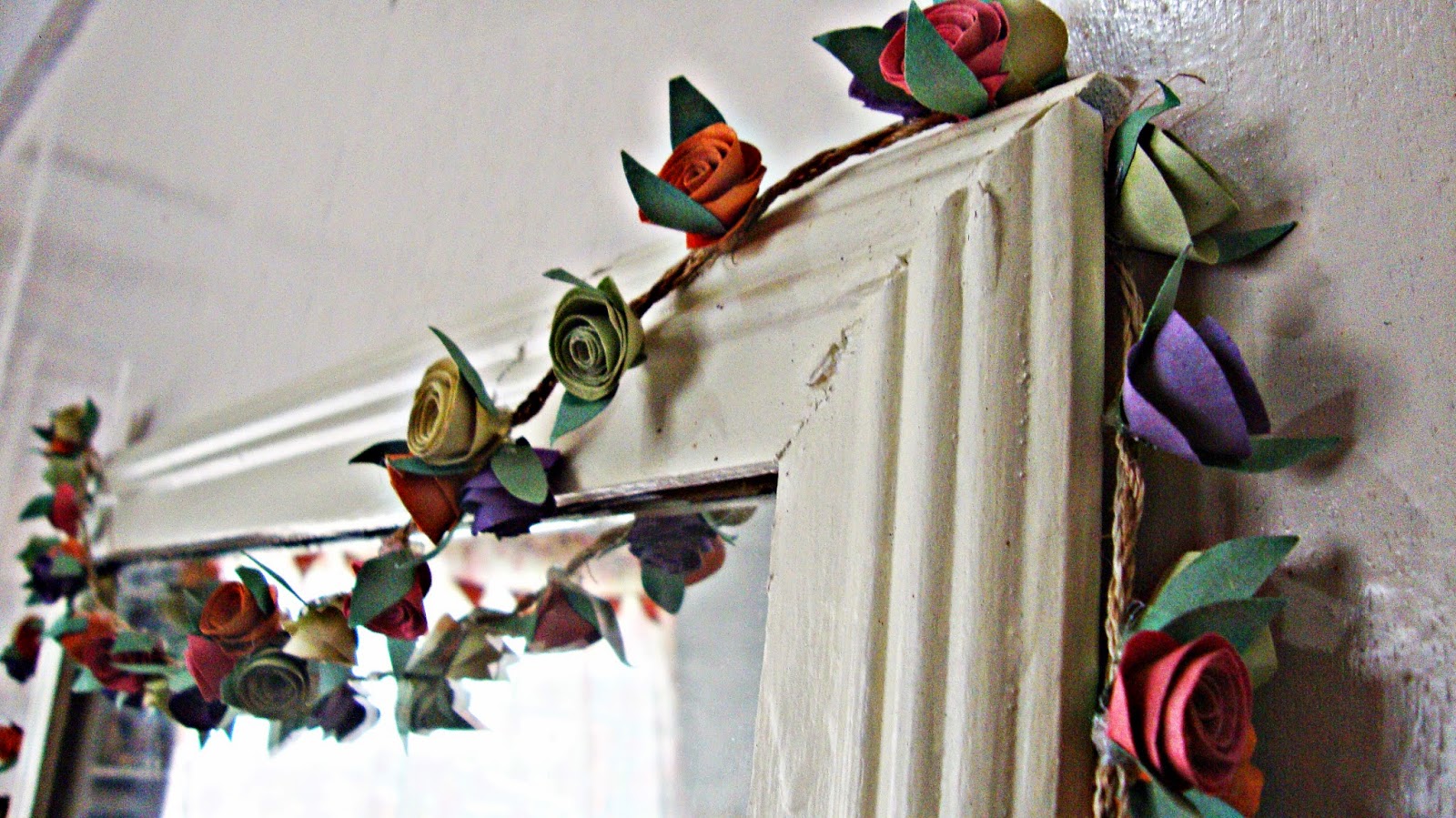 Bitter because it's Butter: DIY Paper Roses Garland