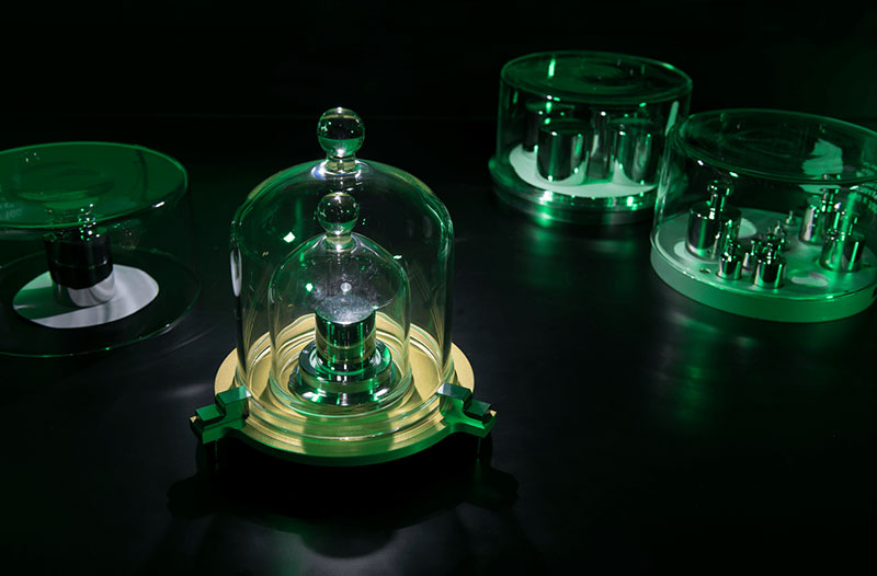 The Silicon Graybeard: On the End of a Physical Kilogram Standard