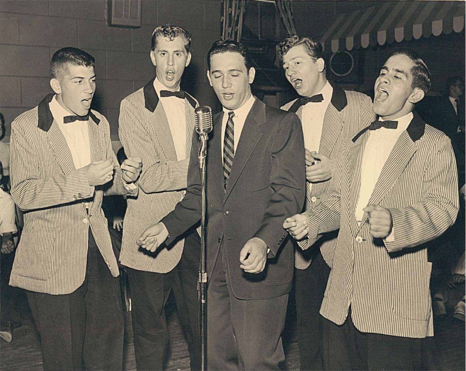 WHITE DOO-WOP COLLECTOR: Another Rare Doo-Wop Picture