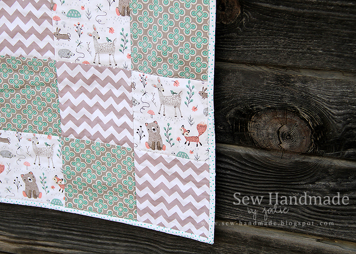Sew Handmade: Diagonal Squares Baby Quilt