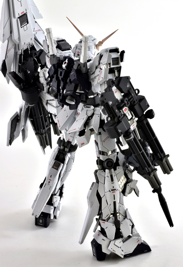 Custom Build: RG 1/144 RX-0 Unicorn Gundam [Bande Dessinee Ver.] "Mercury"