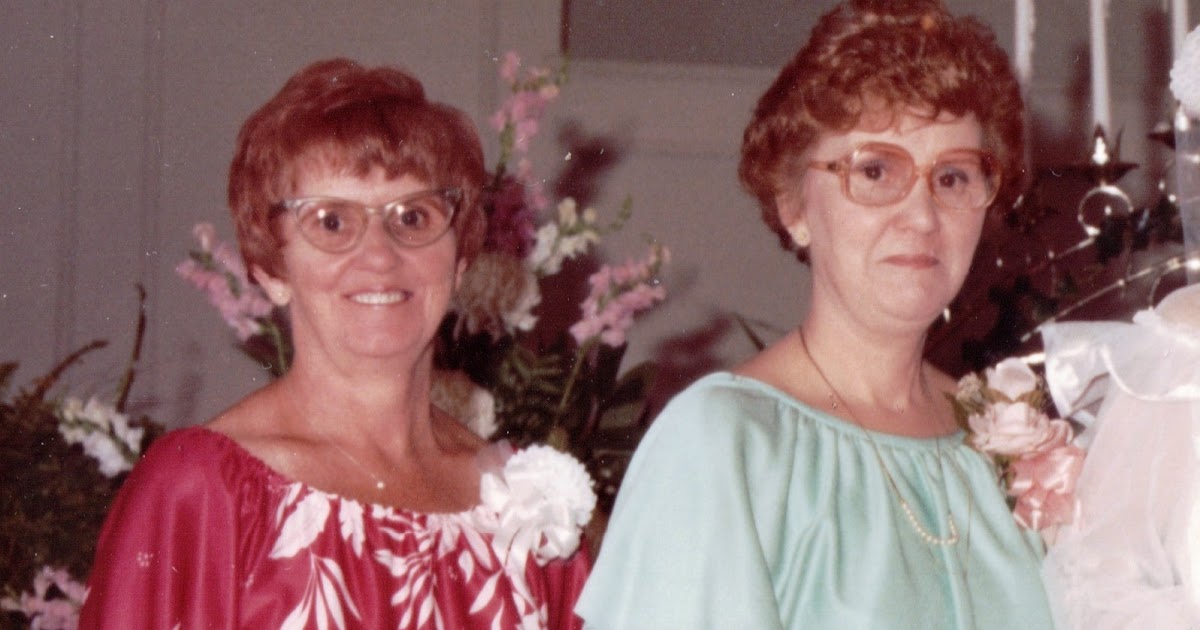 Mary Merritt's Family and Friends: Sisters Doris May and Mary Elizabeth ...