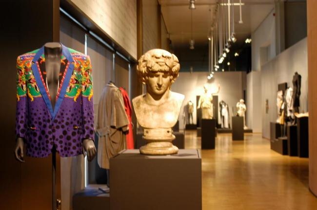 Within my Secrets: Versace en Madrid!!!