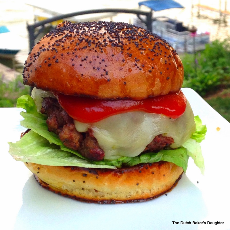 The Dutch Baker's Daughter: Spicy Tomato Burger