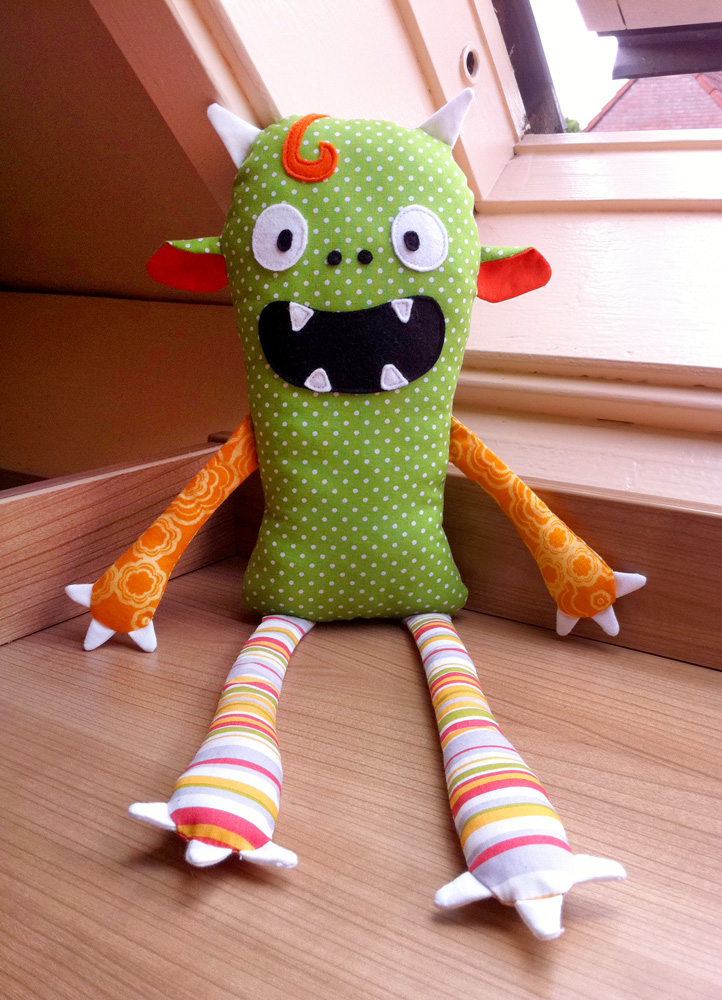 Toy Patterns by DIY Fluffies : Monster Doll sewing pattern