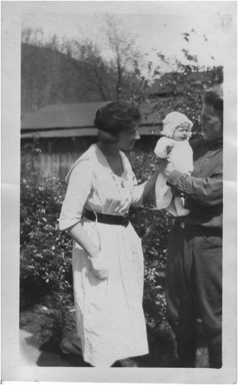 Quilt History Reports: Smocks is no longer smocks, they are shocks.