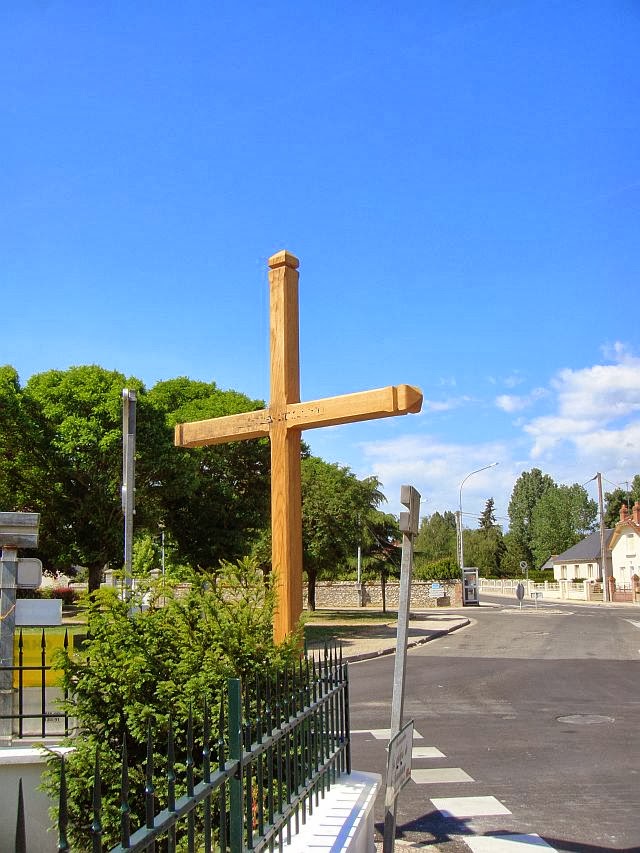 LA CROIX DE SAINT-JACQUES (1/2)