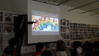Our English Corner! 2º San Bartolomé.: Storytelling at the library