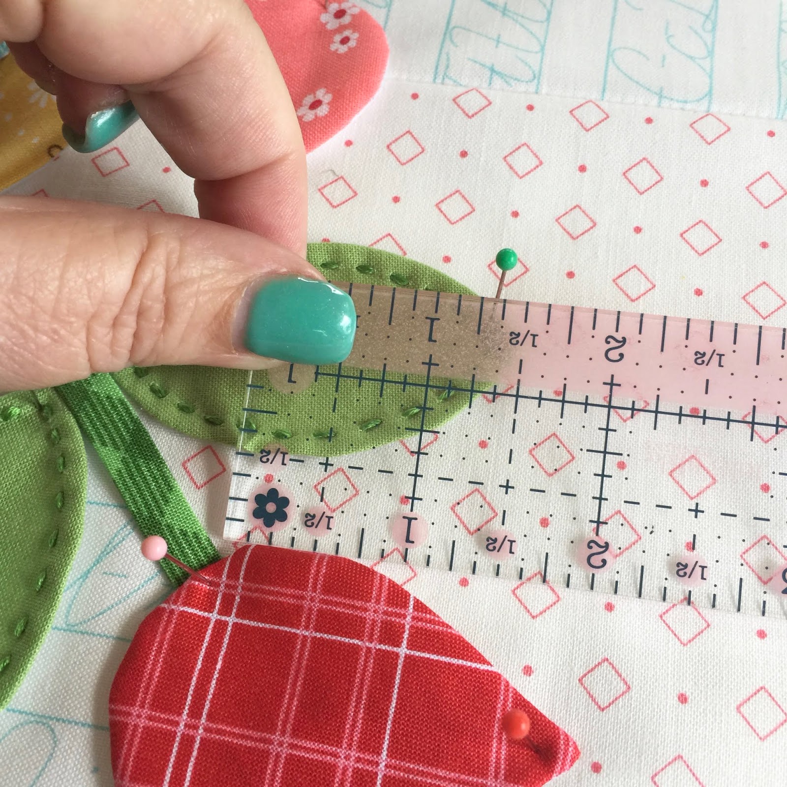 Bee In My Bonnet: Sew Simple Shapes Series - Week Two - Block 2 and ...