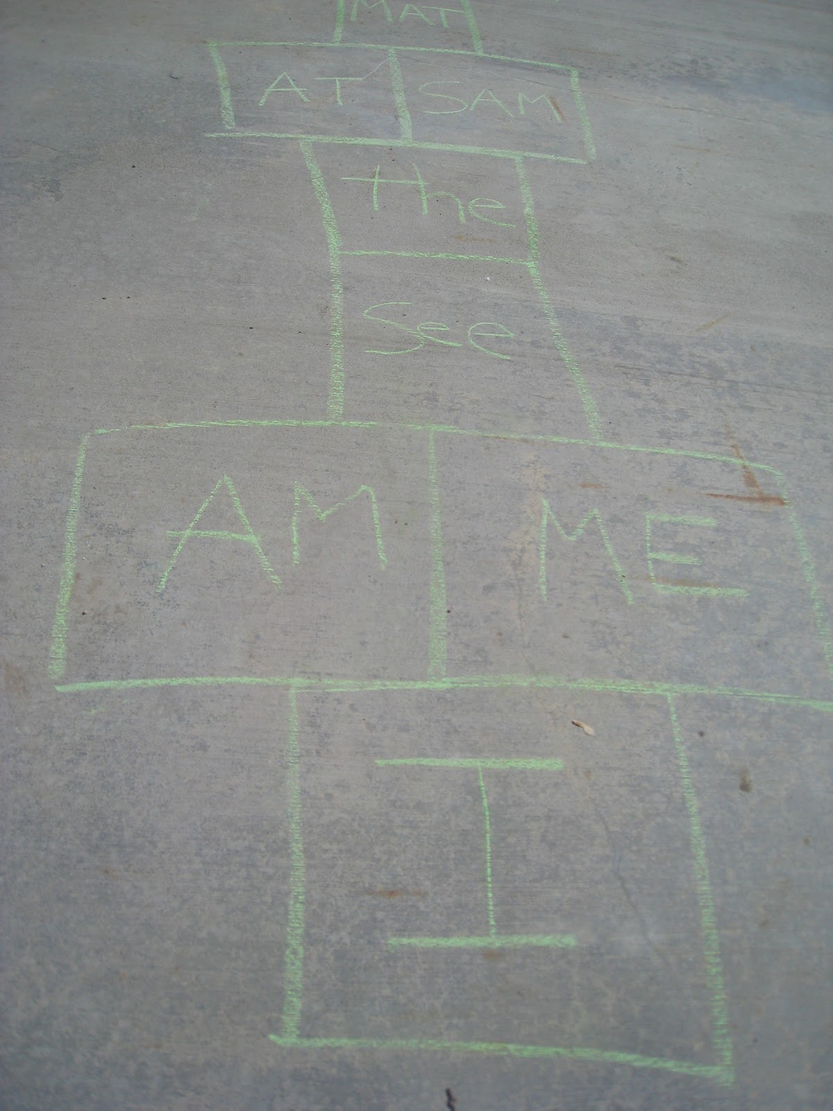 Reading Hopscotch: Teach Sight Words Through Play - Teach Beside Me
