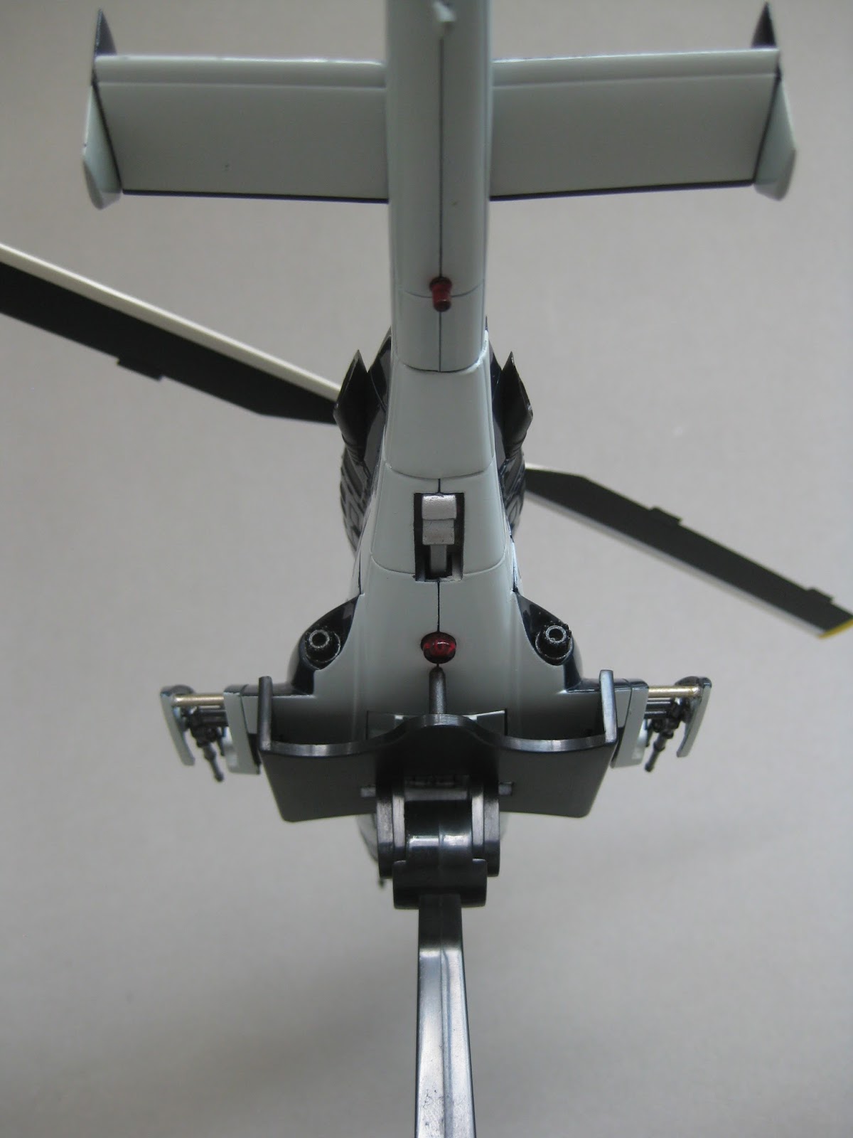 deSMOnd Collection: Aoshima 1/48 "Airwolf" Diecast Model SGM-08 Pt.2