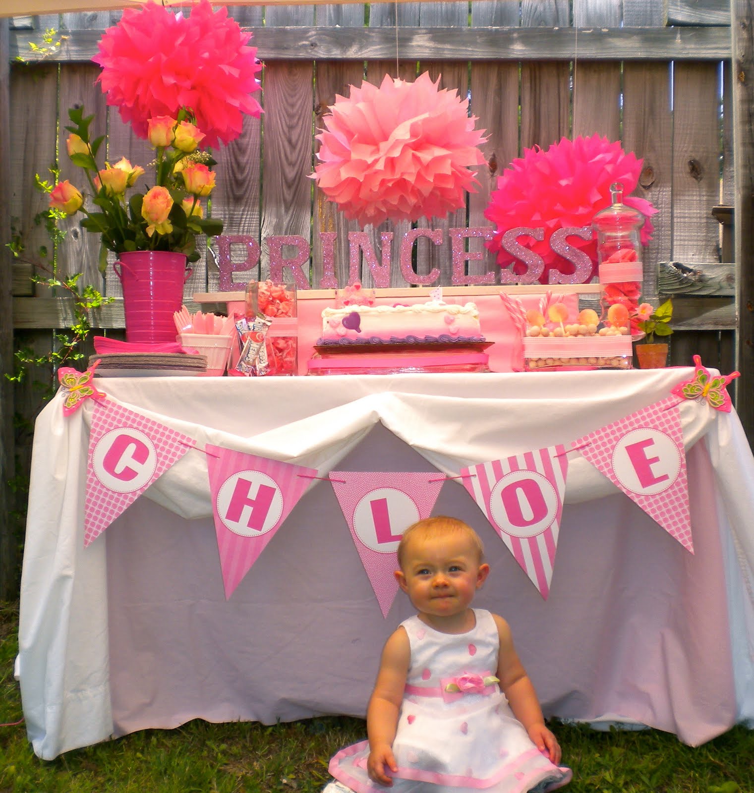 Pluff Mudd Studio: Chloe's Pink Princess Party!