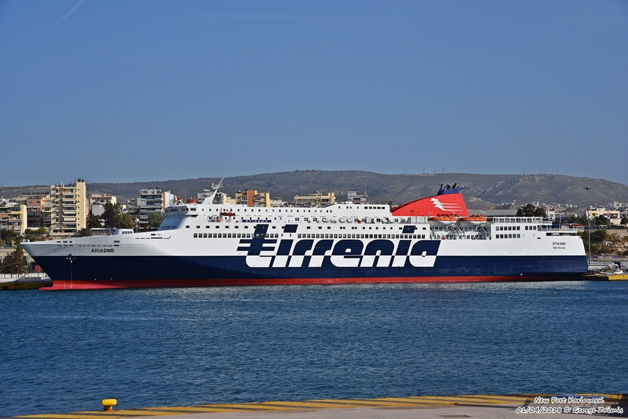 New Port Karlovassi: Στην Ναπολη της Ιταλιας απο χθες η Ariadne