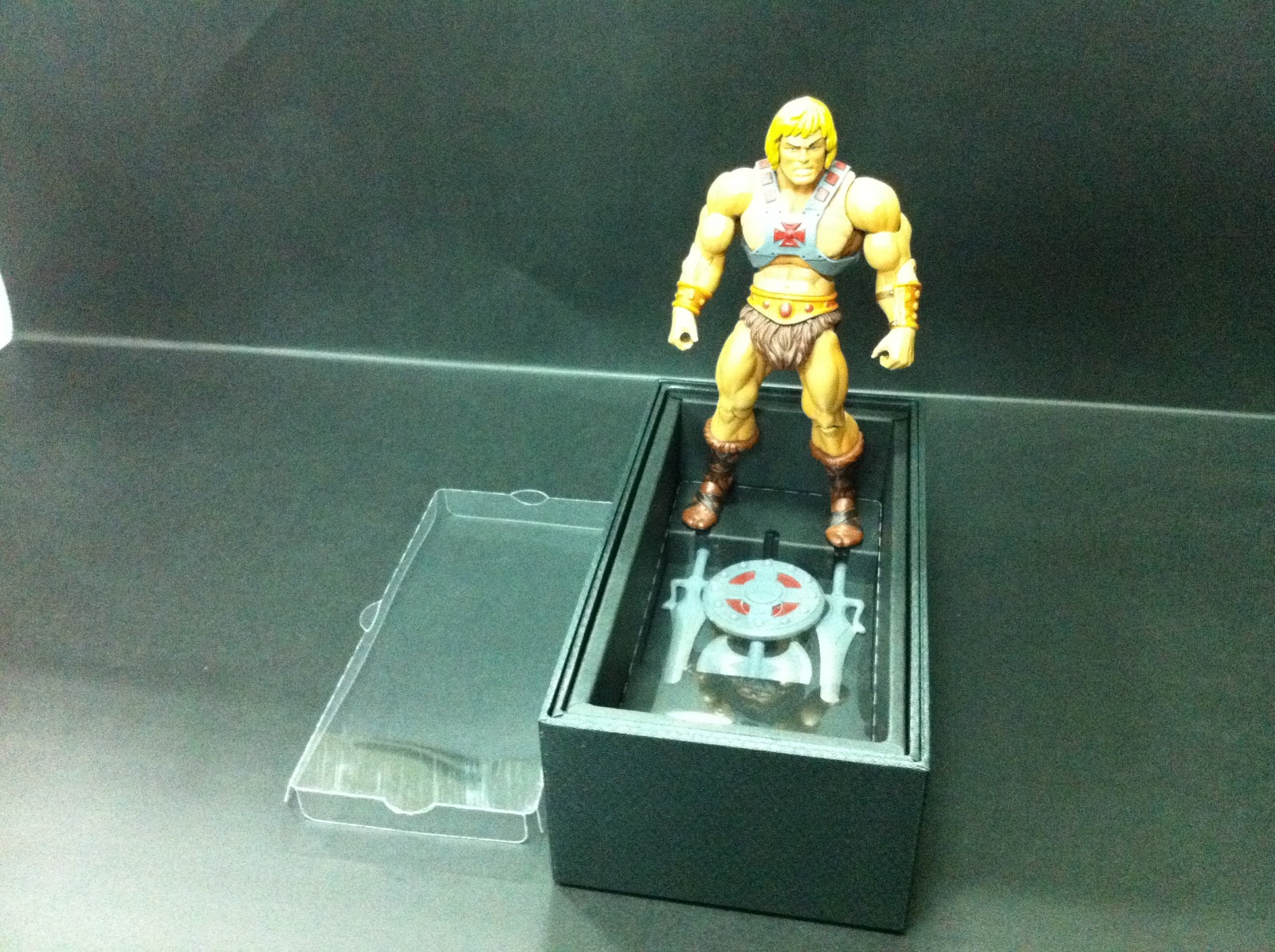 JERRY YEH DESIGN【豬屎】: JERRY-HE MAN BOX (懷念經太空超人手工精緻收藏盒 )