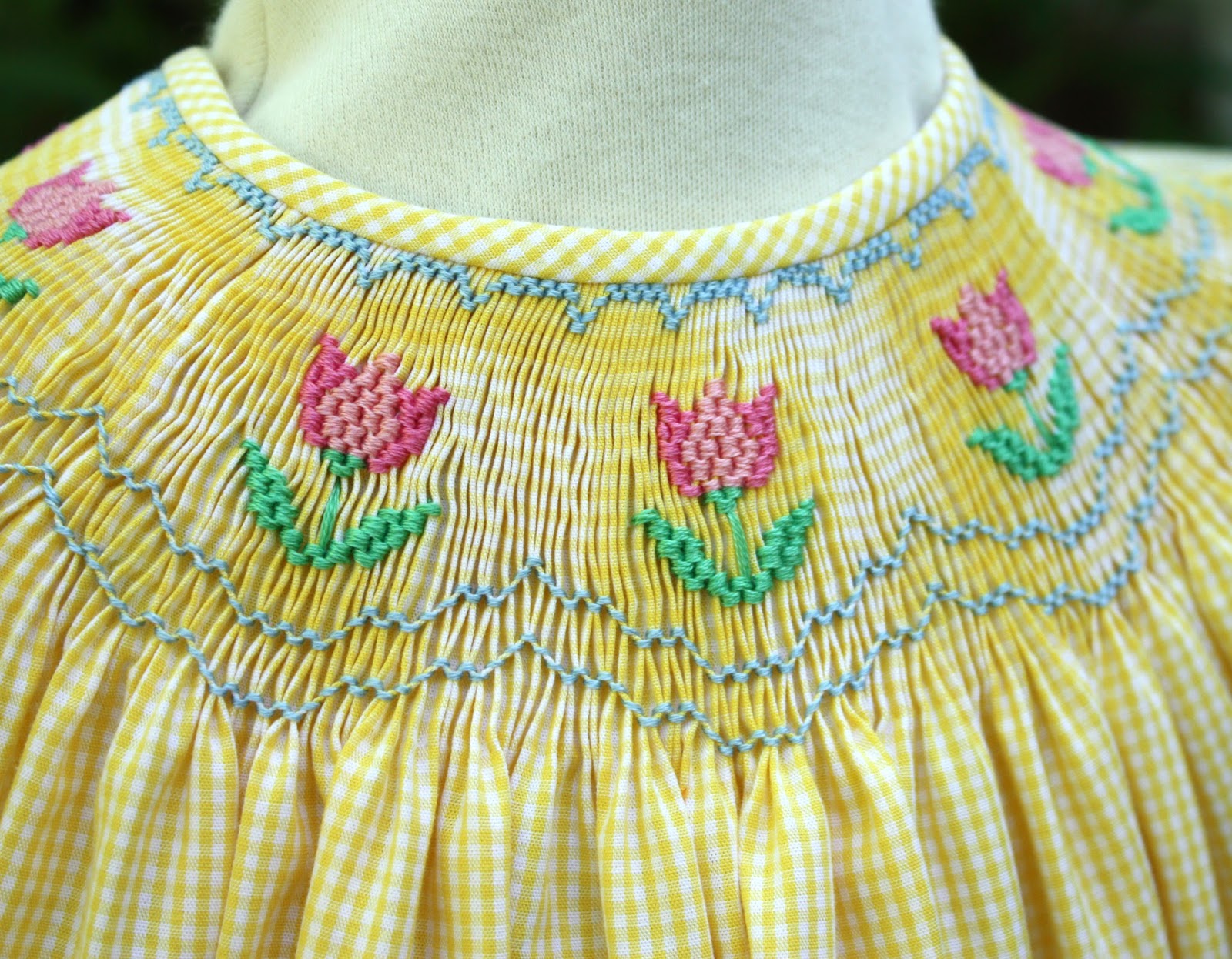 1000+ images about smocking plates on Pinterest | Smocking plates ...