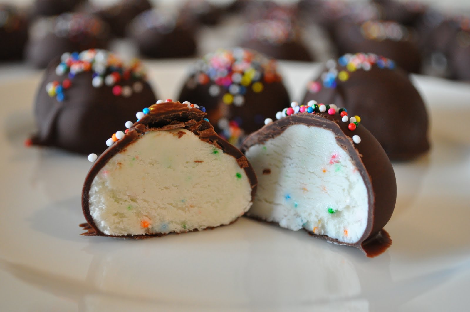 My Tiny Oven: Cake Batter Bon Bons