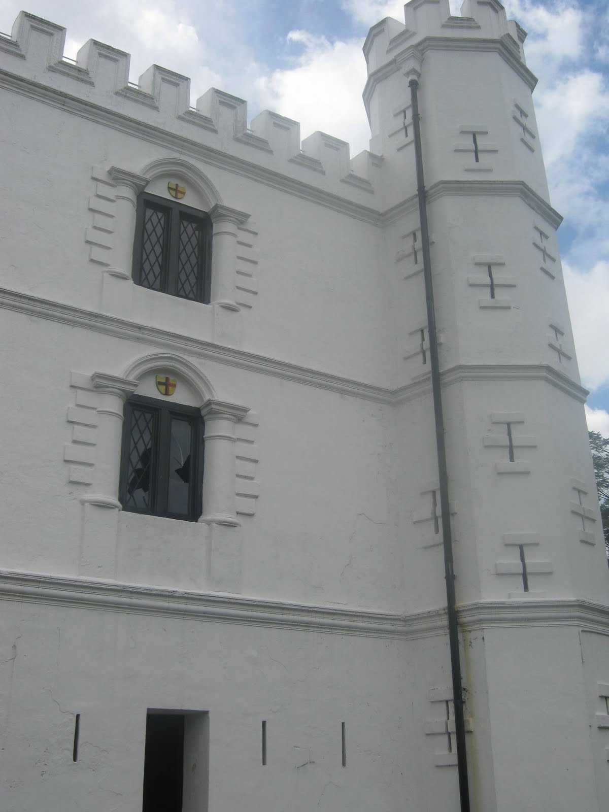 BESI WAJA: Fort Margherita