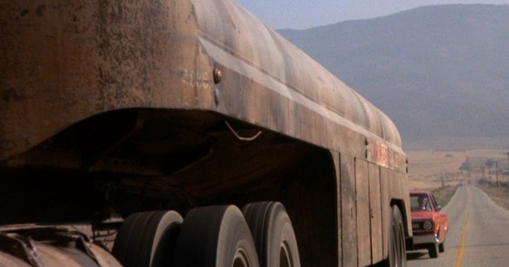 Movie Review: Duel (1971) | The Ace Black Movie Blog