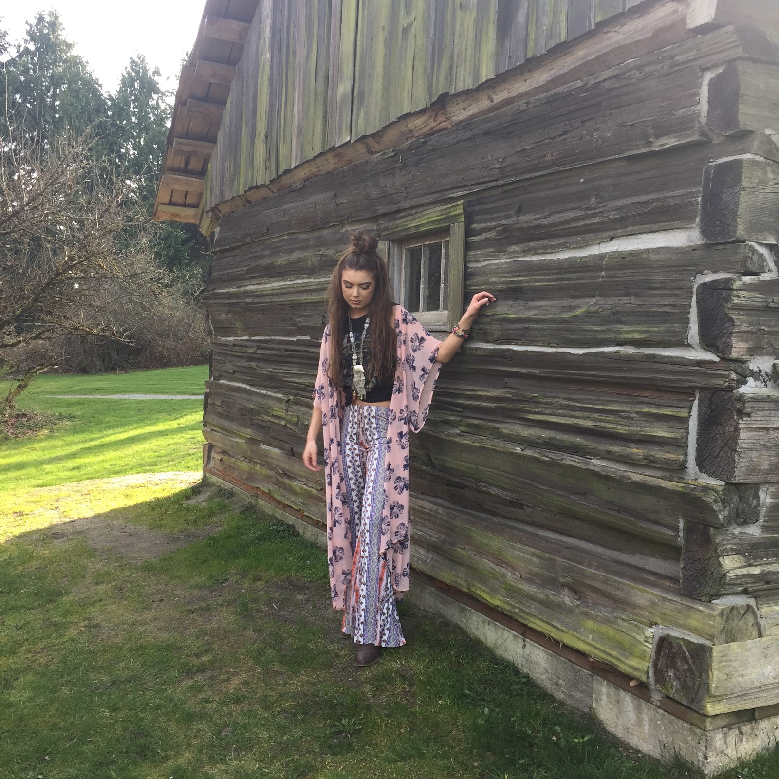 MiSHΔ: Behind the scenes ↣ Nomad Fox Lookbook