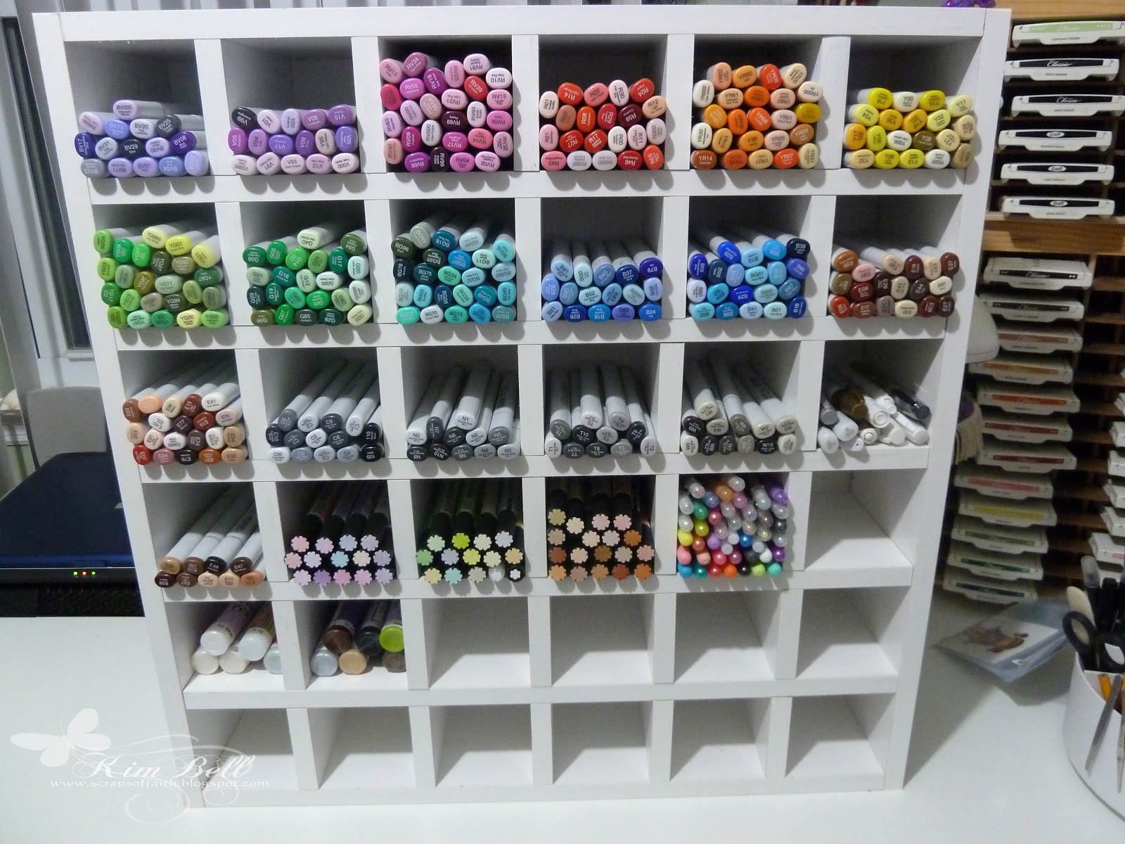 SCRAPS OF FAITH: Sketch Copic Marker Storage