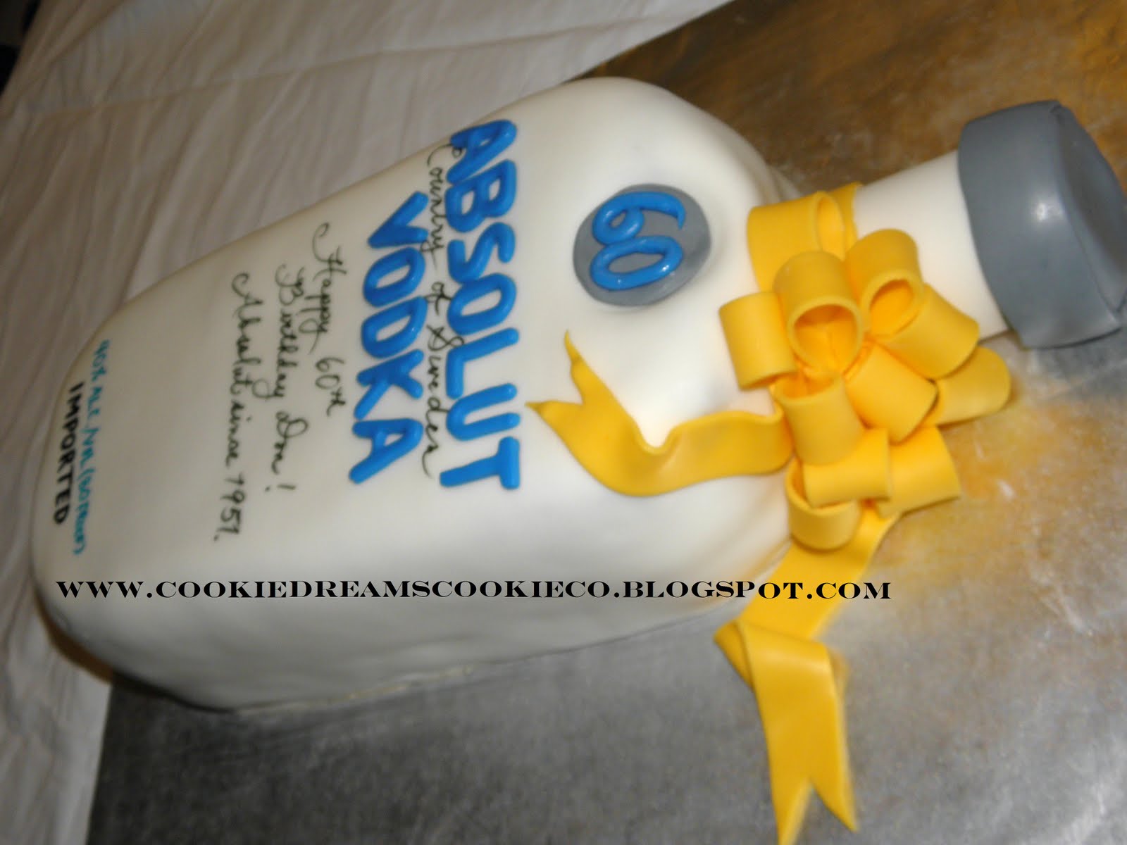 Cookie Dreams Cookie Co.: Absolut Vodka Cake!
