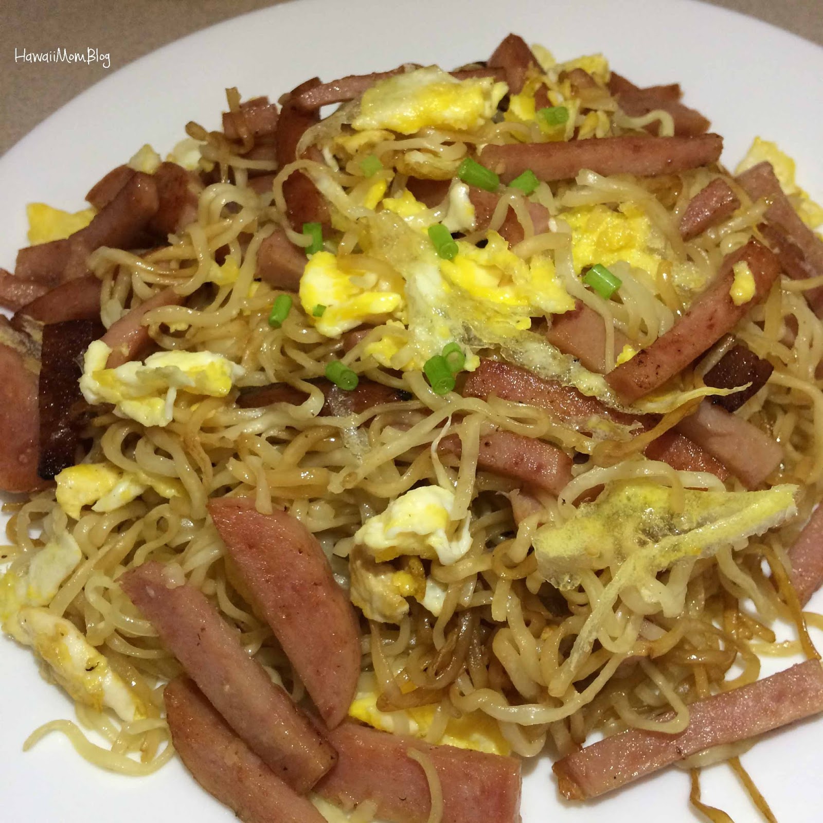 Hawaii Mom Blog: Pantry Challenge Fried Saimin