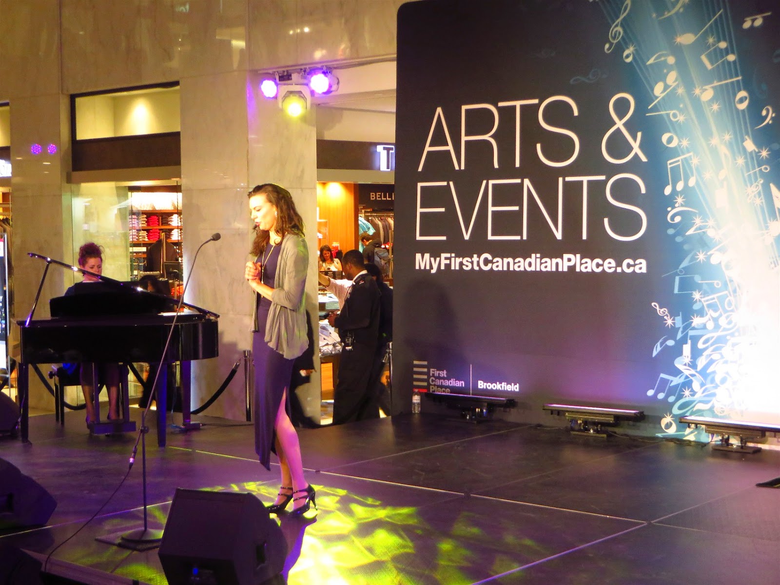 The World of Gord: My Introduction to Opera at First Canadian Place