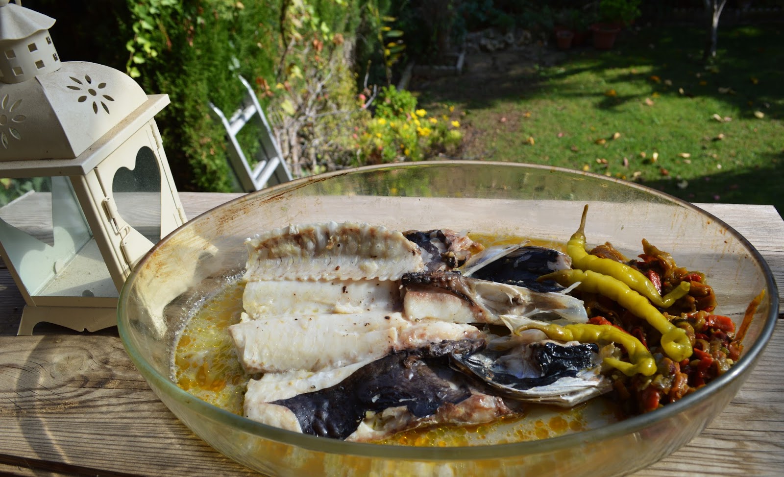 LA COCINA PLURAL: COGOTE DE MERLUZA CON PIPERRADA