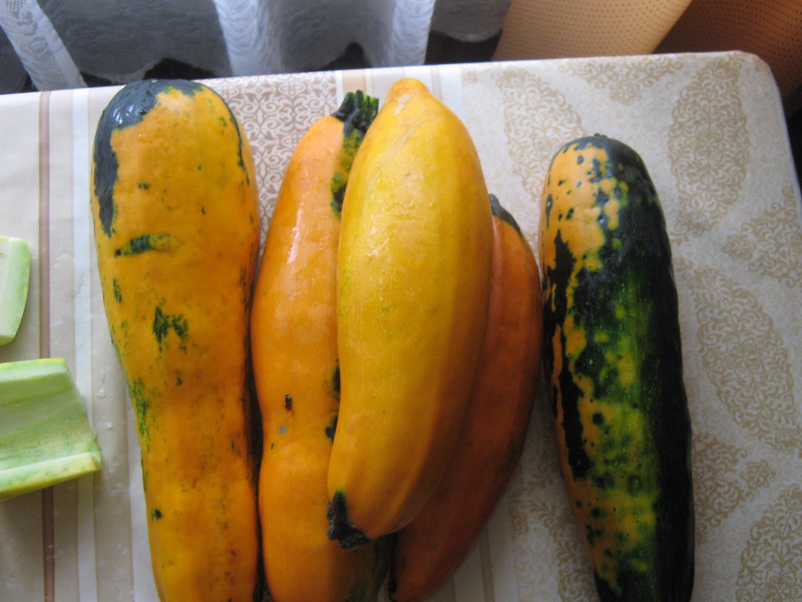 Wszystko o wszystkim...: Idzie zima...:))))))))zaprawiamy w słoiki ...