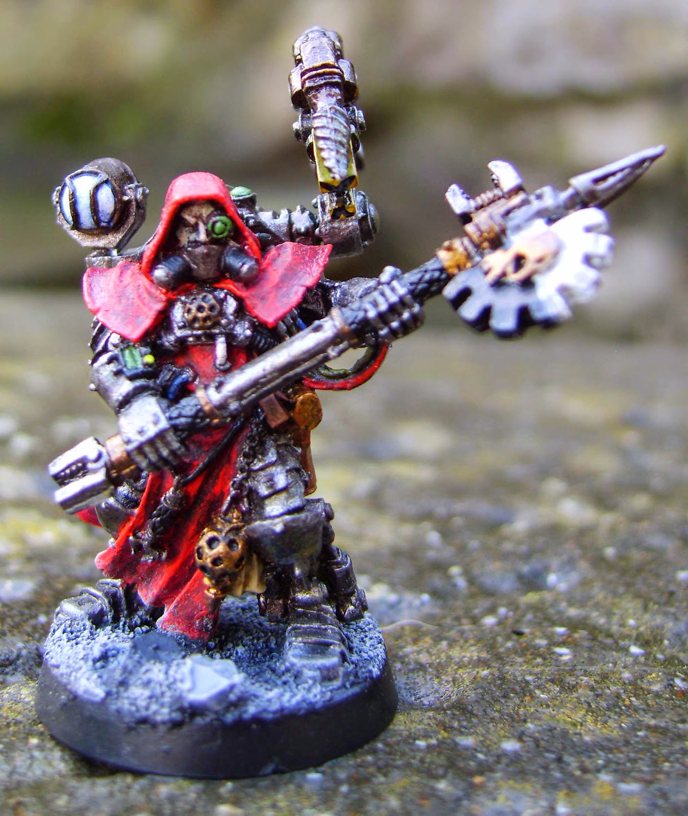 Pawn Cocktail: Tech-Priest Enginseer (W40K)