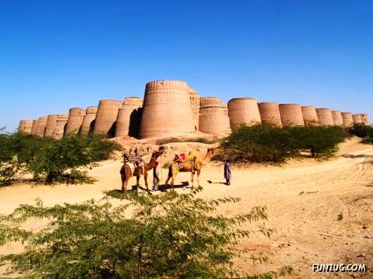 Derawar Fort: A formidable desert fortress in Pakistan ~ Jaho Jalal
