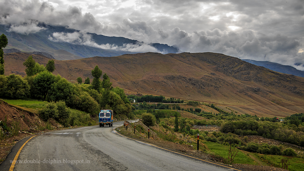 The Concrete Paparazzi: Ladakh Travelogue Part 2: One Night in Kargil