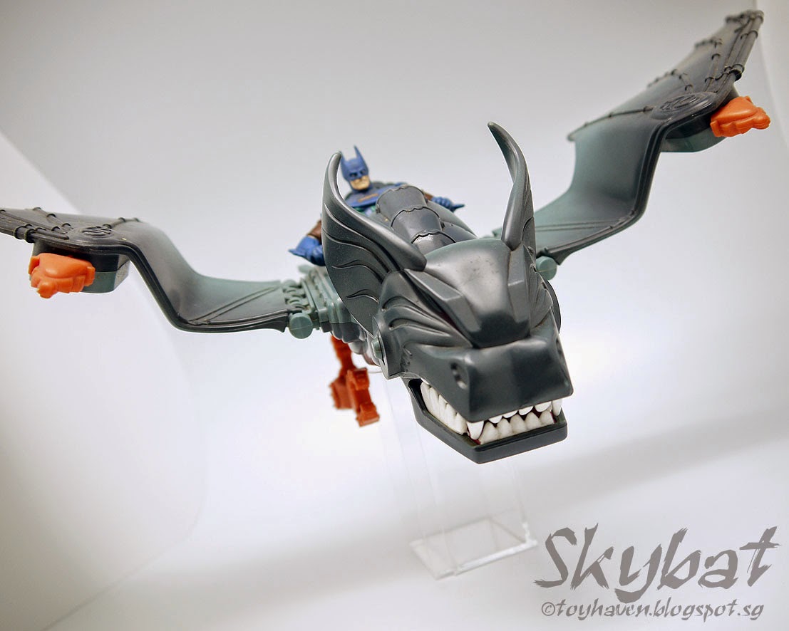 toyhaven: Check out this 1990s Kenner Legends of Batman Skybat vehicle ...