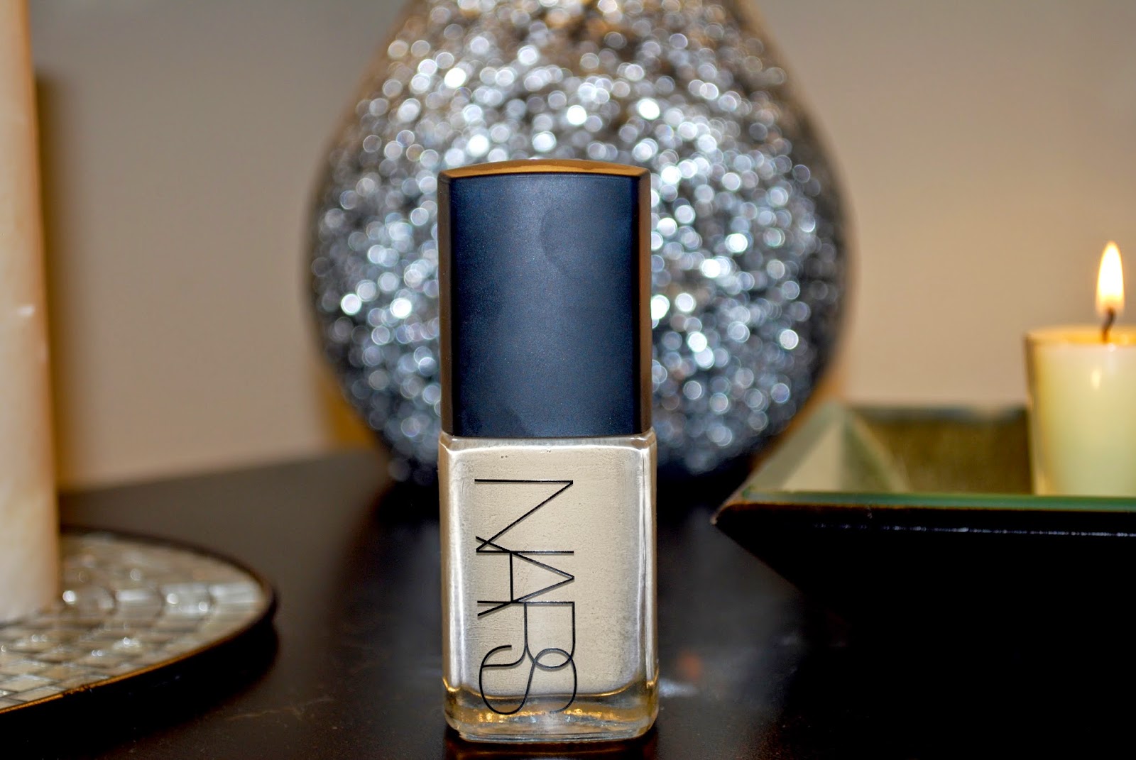 Beauty Highs & Lows: Foundation Friday: Laura Mercier, Revlon, & NARS