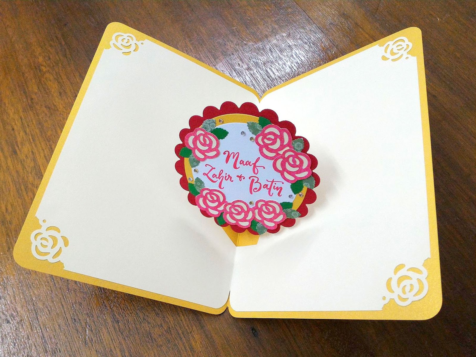 My first twist circle pop up card