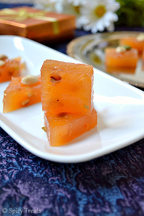 Spicy Treats: Corn Flour Halwa / Karachi Halwa ~ Easy Diwali Sweets