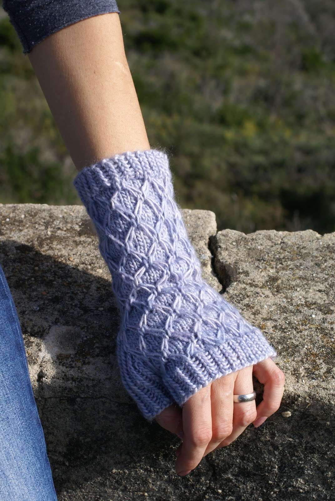 a knitting bear...: Abilmente Pin Contest a knitting bear...: Abilmente Pin Contest
