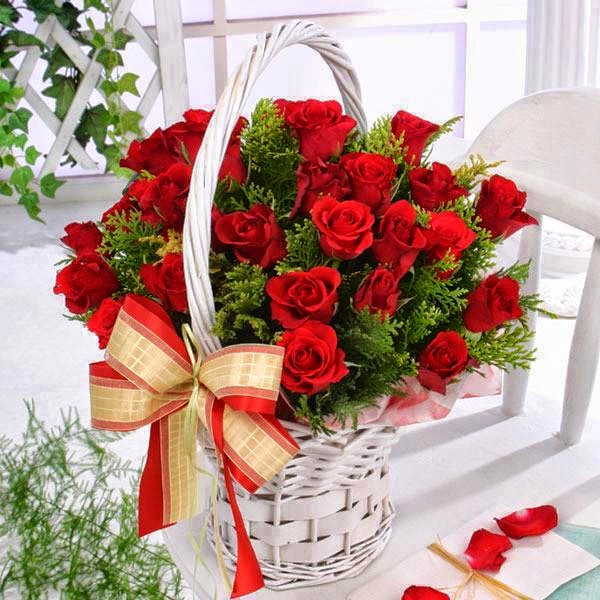 Versek Idézetek: Nőnapi versek idézetek